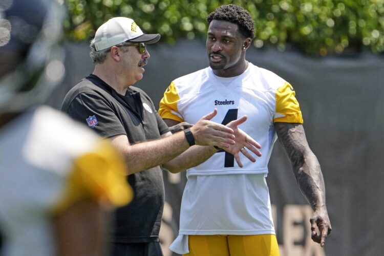 It didn’t take DK Metcalf long to show the Steelers what they’re ...